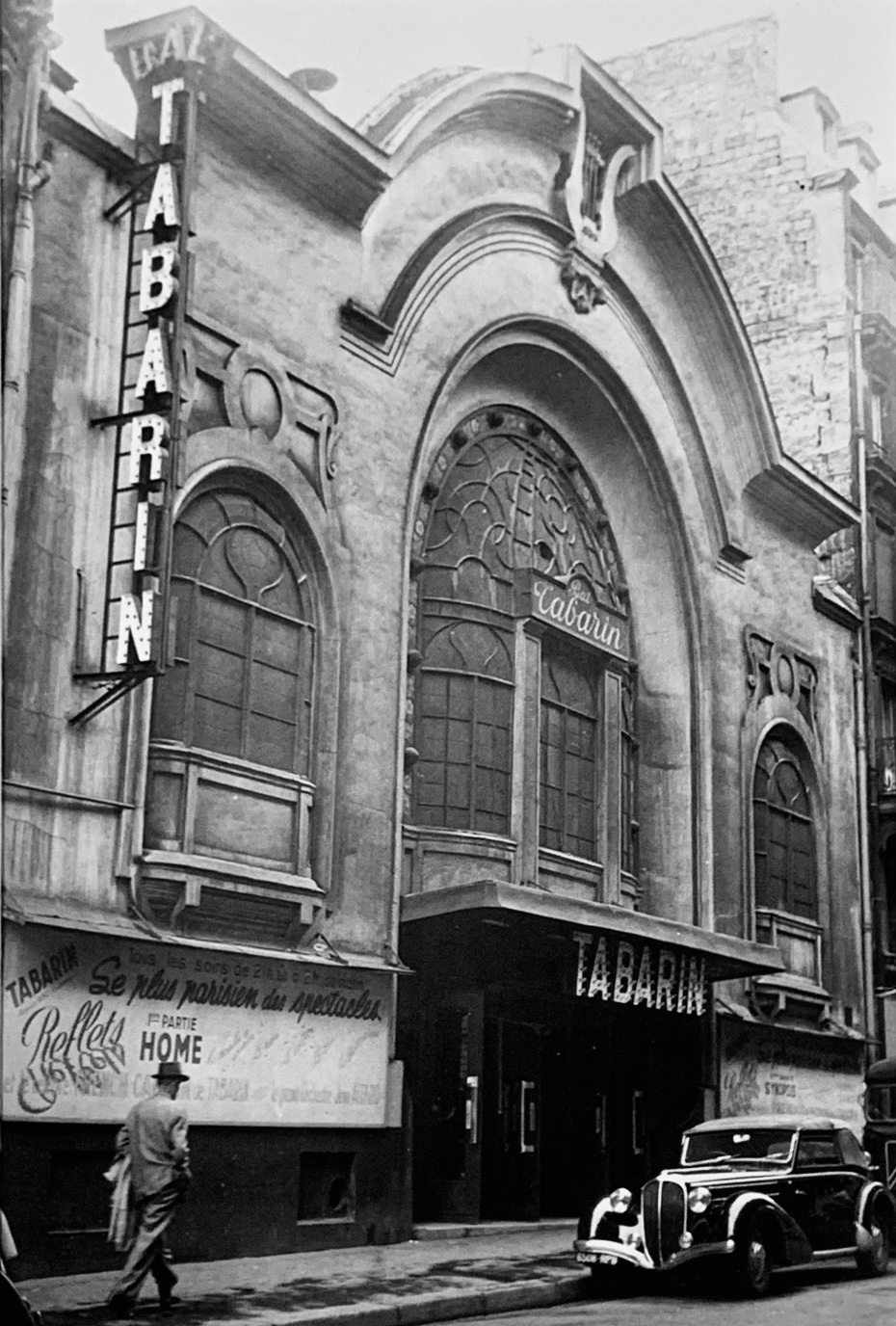 Façade du bal Tabarin